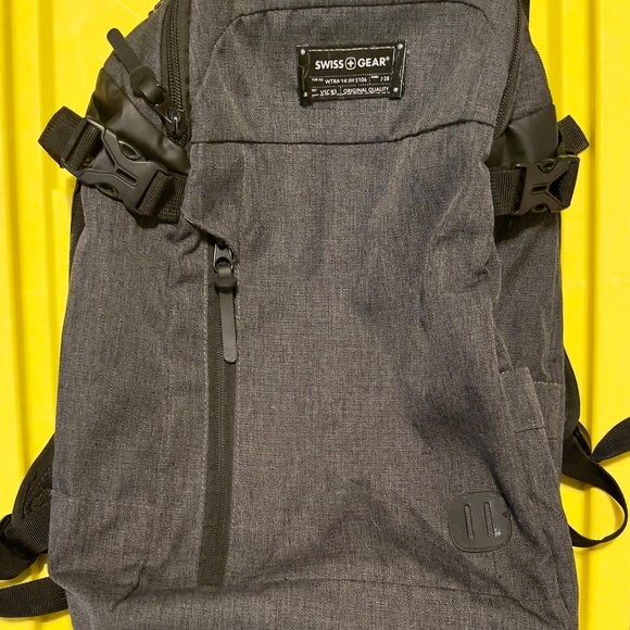 SwissGear | Bags | Swissgear Getaway Weekend Laptop Backpack | Poshmark